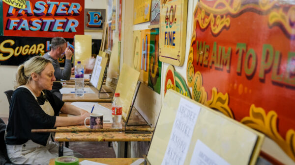 Intensive Signwriting Course | Carters Steam Fair