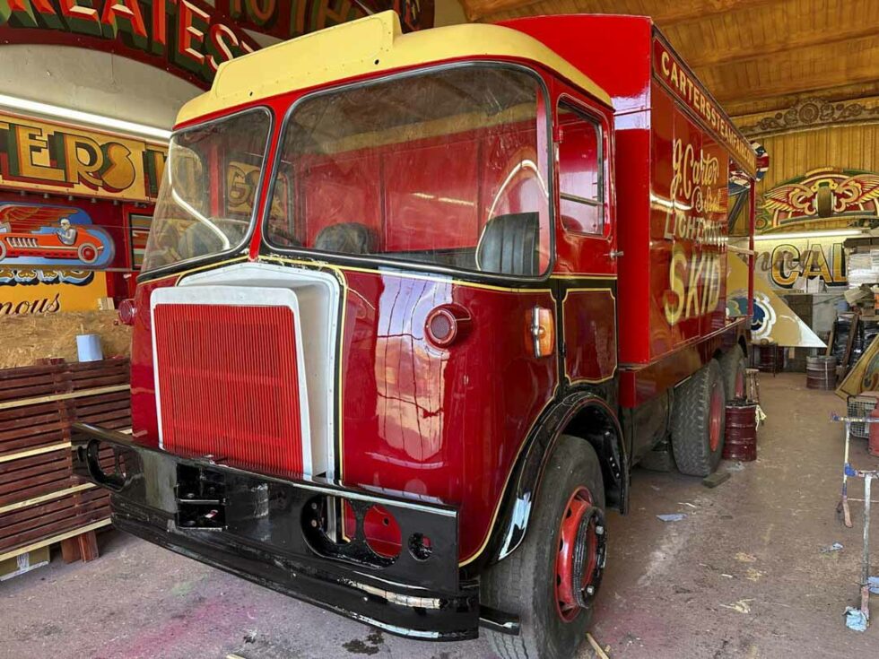 Steam powered rides, vintage vehicles and rare living wagons available ...