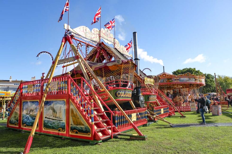 Steam powered rides, vintage vehicles and rare living wagons available ...