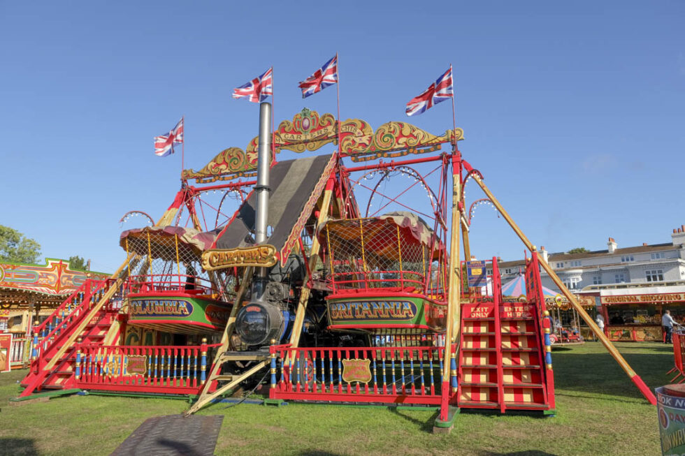 Steam powered rides, vintage vehicles and rare living wagons available ...