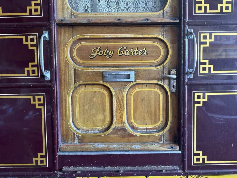 Steam powered rides, vintage vehicles and rare living wagons available ...