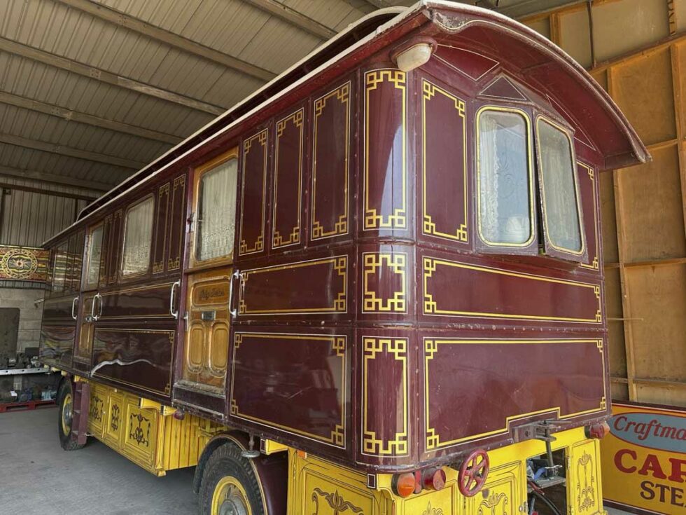 Steam powered rides, vintage vehicles and rare living wagons available ...